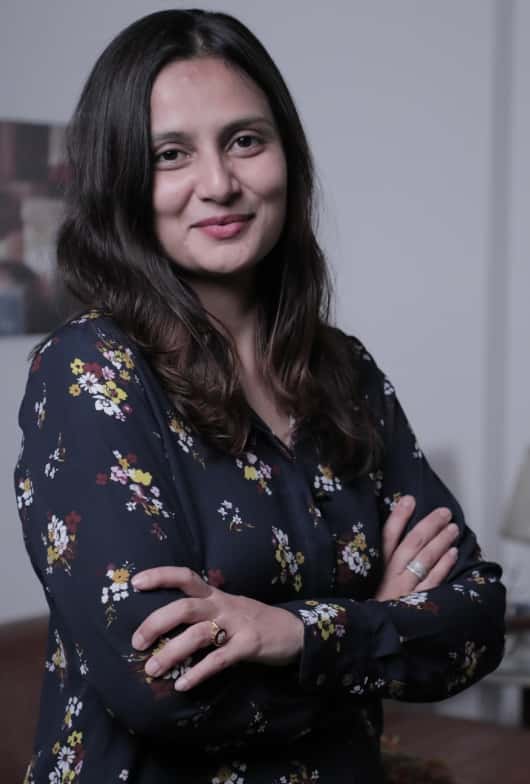 Dr. Mrinalini Sharma | Best Plastic Surgeon in Delhi
